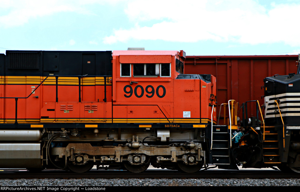 BNSF 9090